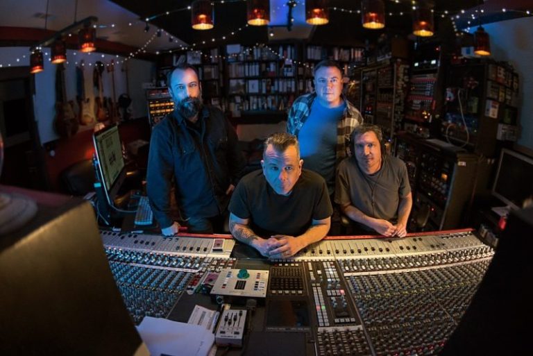 Clutch Unveil "How To Shake Hands" - Lyric Video For New Track
